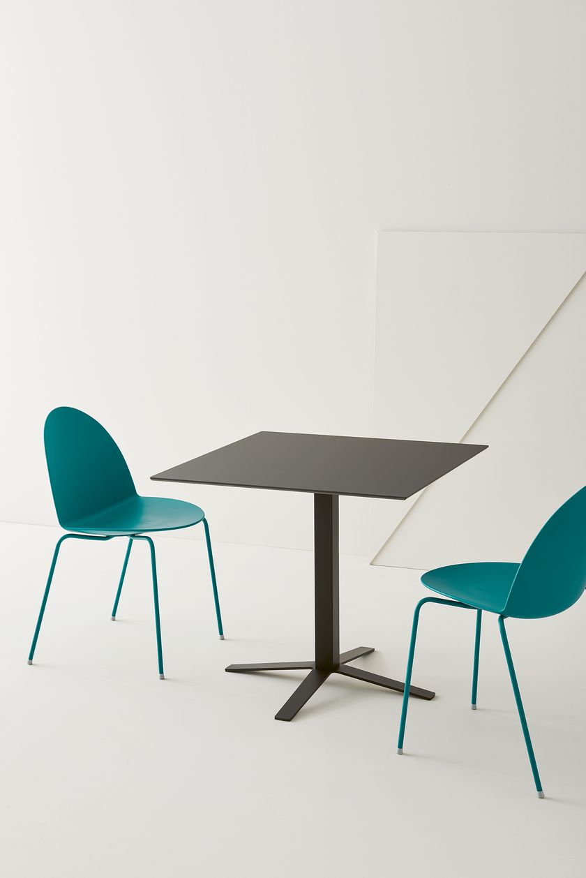 STAY-ON | Square table By Segis design Archirivolto