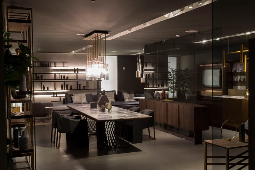 桌子 STEALTH By Henge 设计师Massimo Castagna