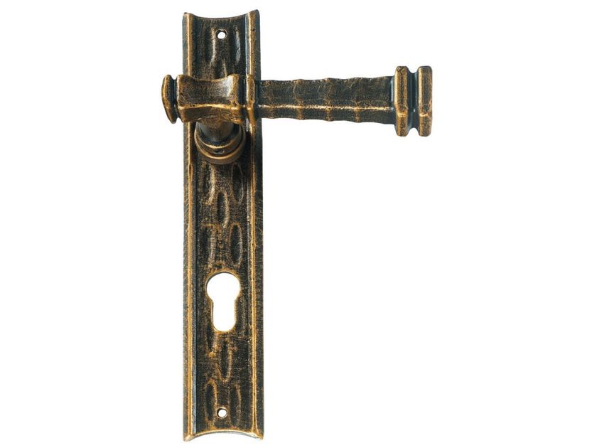 Iron door handle on back plate STILE ANTICO By Galbusera