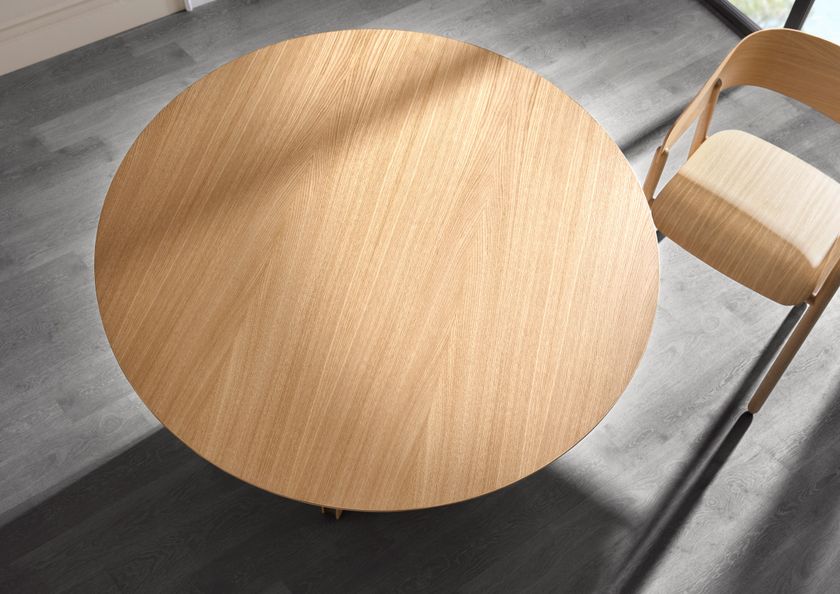 STOCKHOLM Round wooden dining table By Punt | design Mario Ruiz