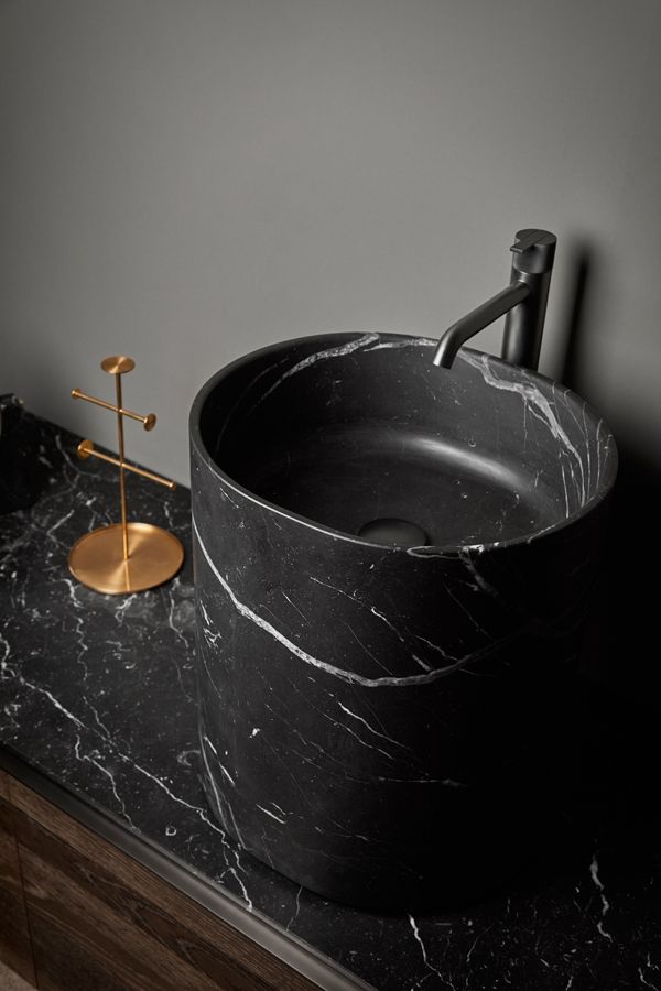 STRATO | Floor-standing vanity unit By INBANI