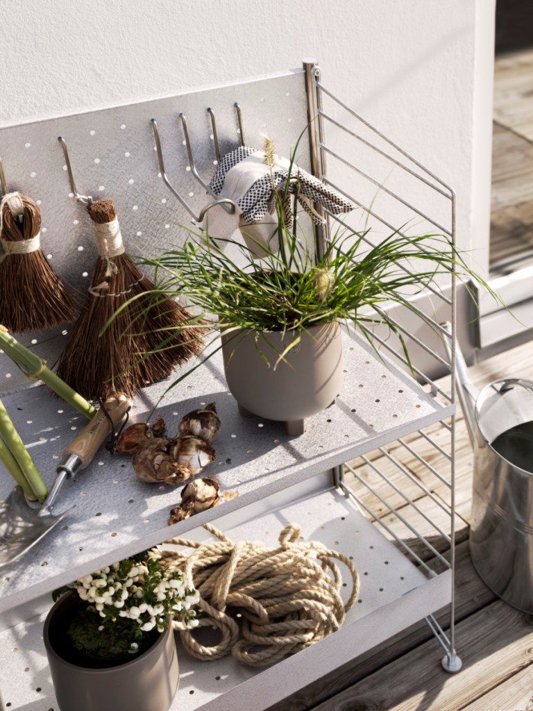 STRING® SYSTEM FREE STANDING SHELF Garden cabinet By String Furniture
