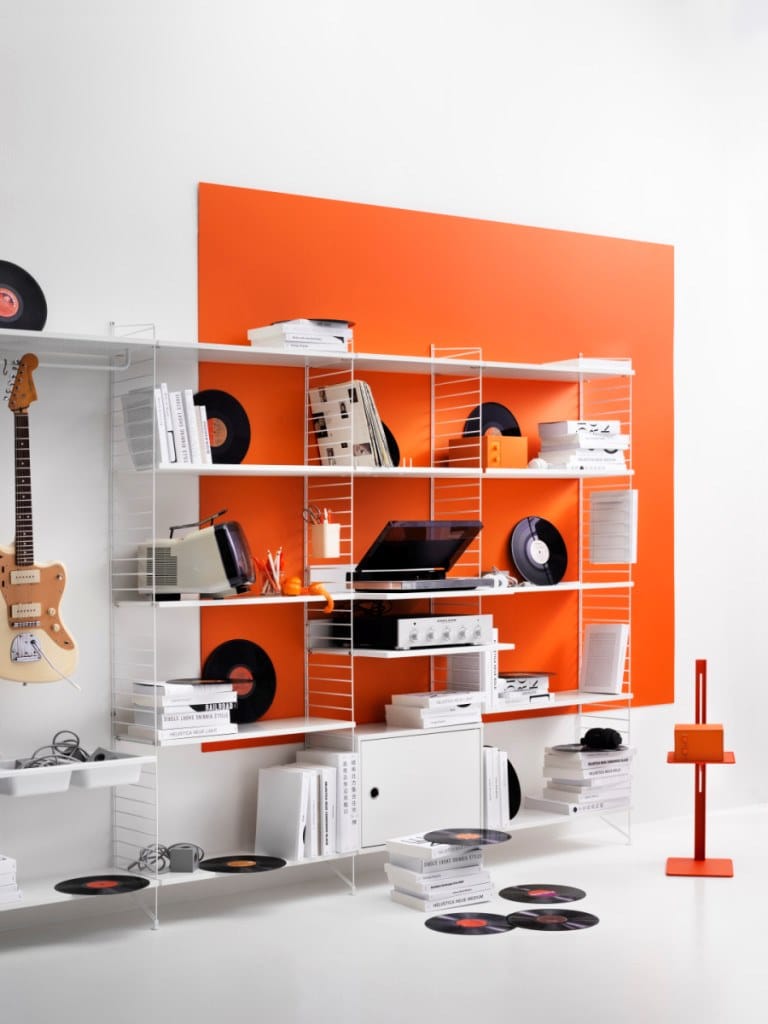 STRING® SYSTEM MEDIA SHELVES Secretary desk By String Furniture | design Nils Strinning
