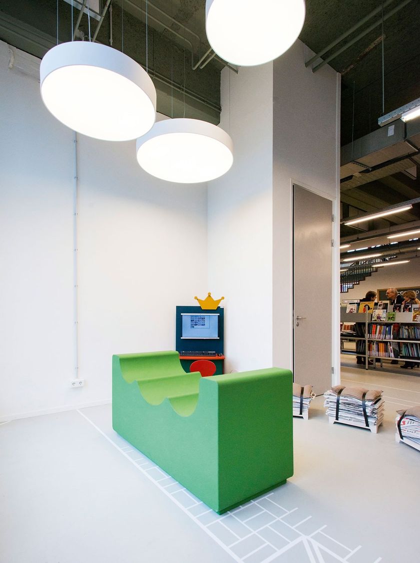 SUPERNOVA LED ceiling lamp By DeltaLight
