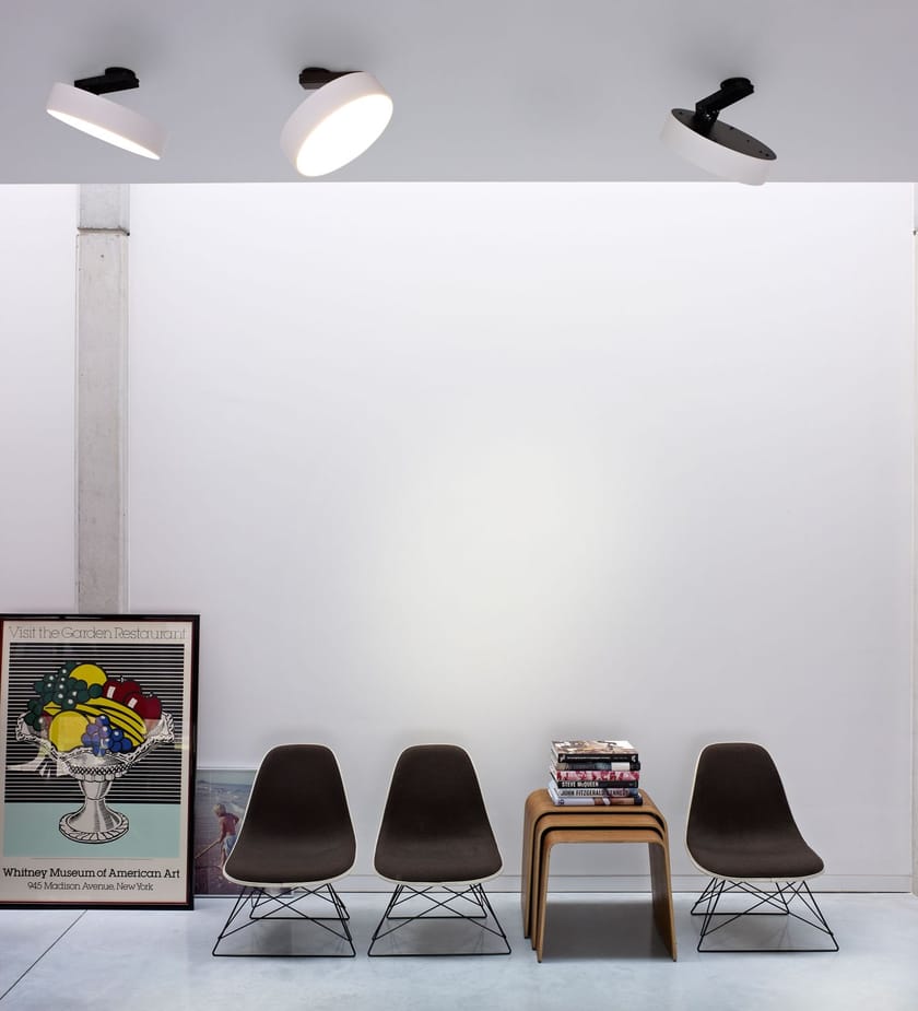 SUPERNOVA XS PIVOT LED adjustable ceiling lamp By Delta Light