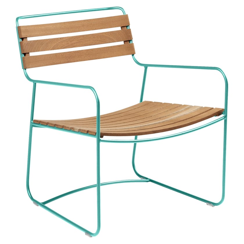 SURPRISING Easy chair By Fermob | design Guggenbichler design