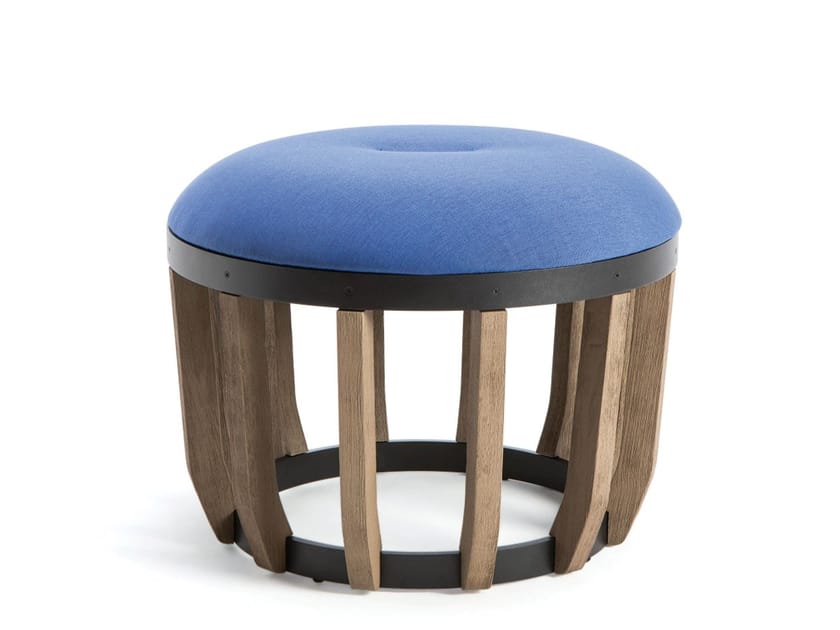 SWING Round fabric garden pouf By Ethimo | design Patrick Norguet