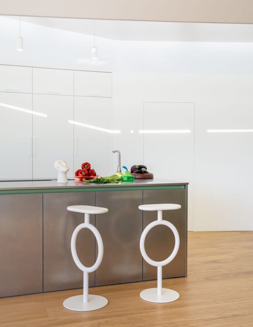 TOTEM High steel and MDF stool By Sancal | design Sylvain Willenz