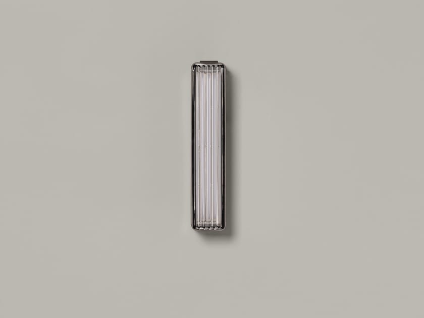 ESTADIO SINGULAR Steplight By Santa & Cole | design Miguel Milà