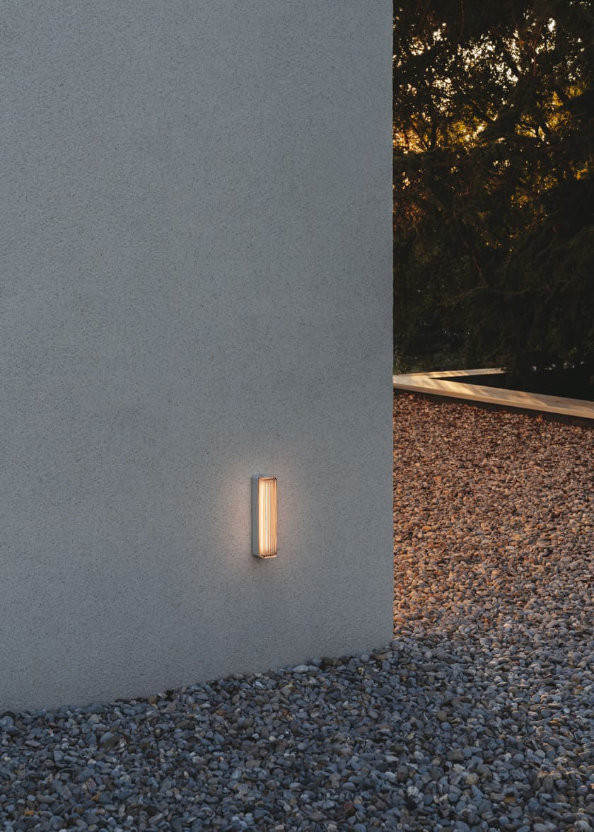 ESTADIO SINGULAR Steplight By Santa & Cole | design Miguel Milà