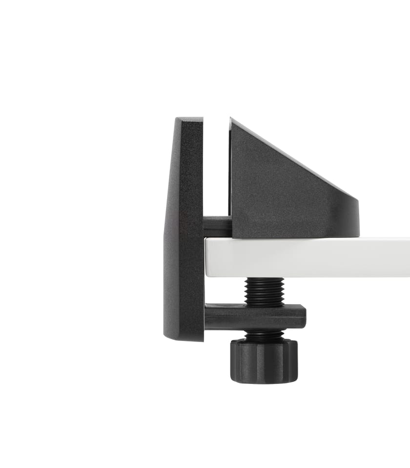 Metal office screen / office whiteboard Screen board By Made Design