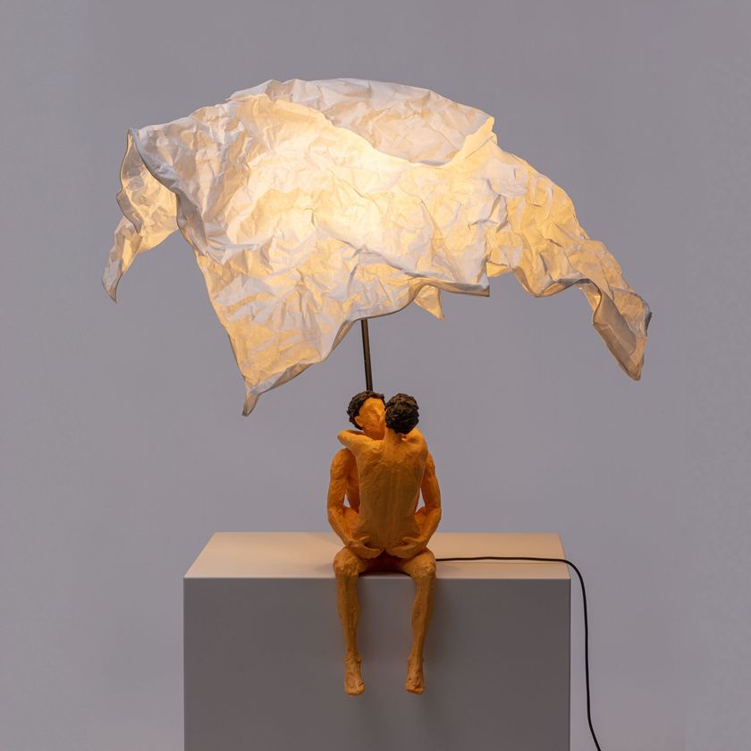 LOVE IS A VERB MAX & ROBERTA Table lamp By Seletti
