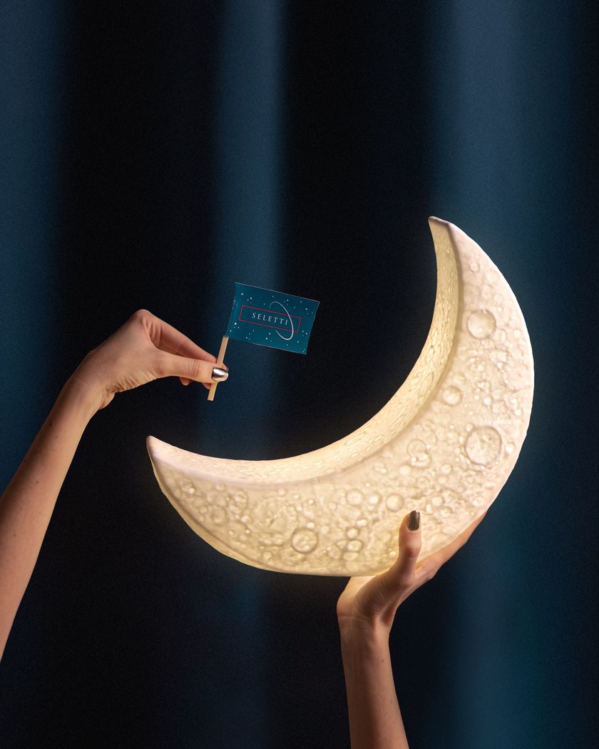 MY TINY MOON Table lamp By Seletti