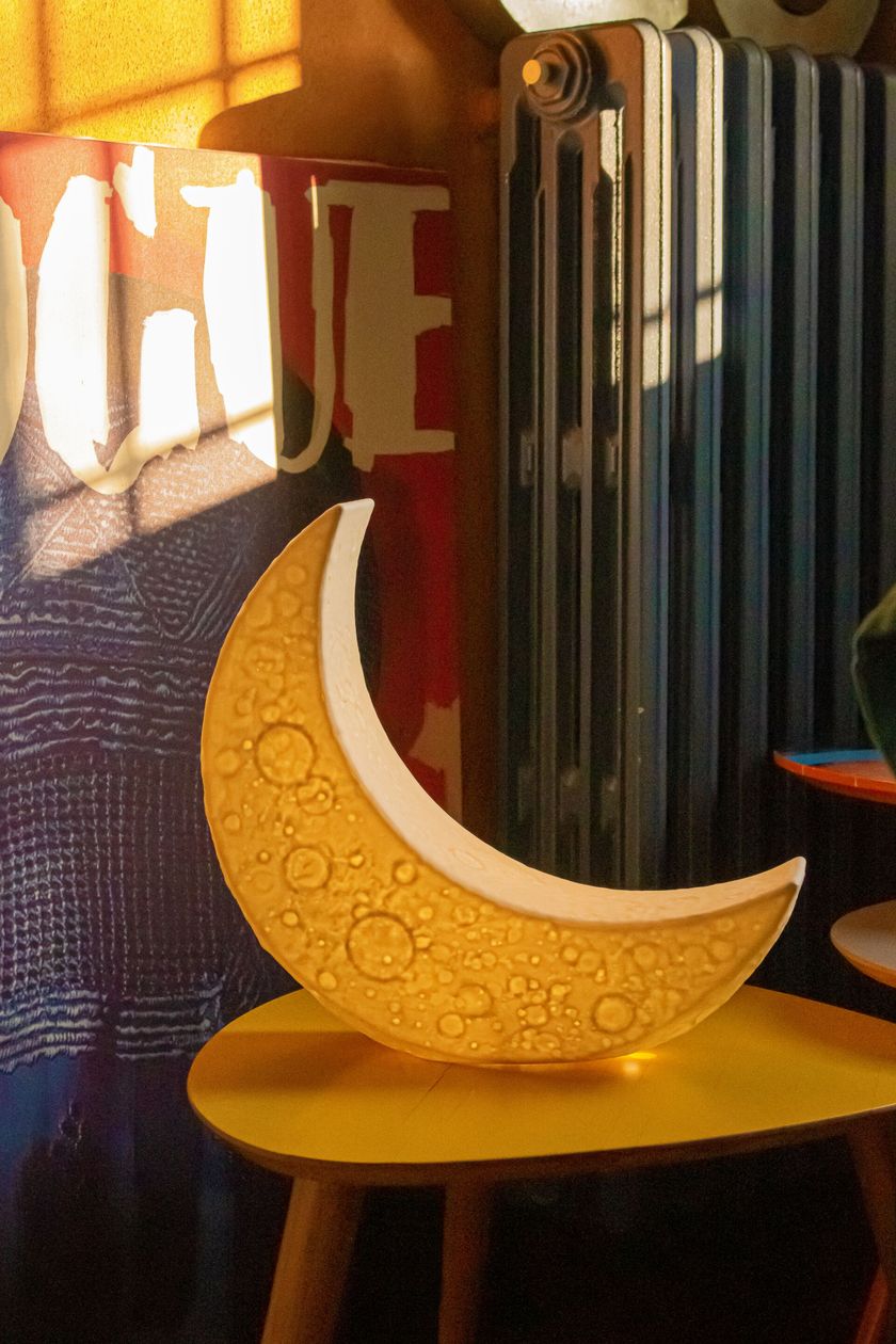 MY TINY MOON Table lamp By Seletti