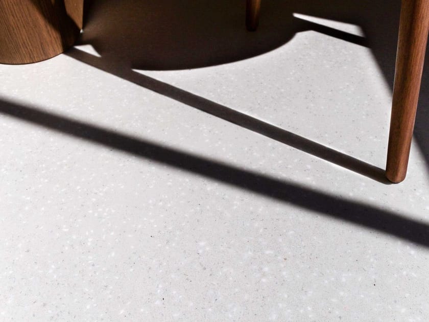 TITAN Continuous flooring By Senso