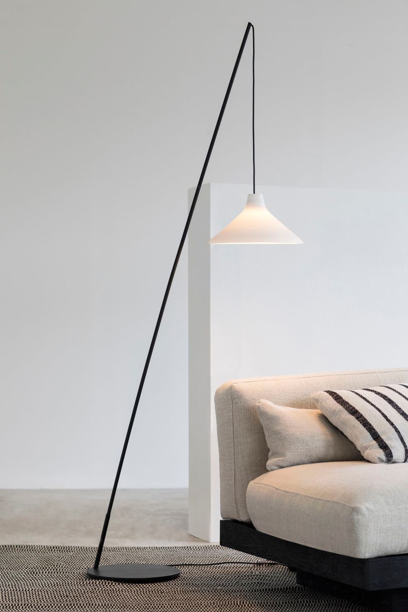 SEAM Floor lamp By Serax