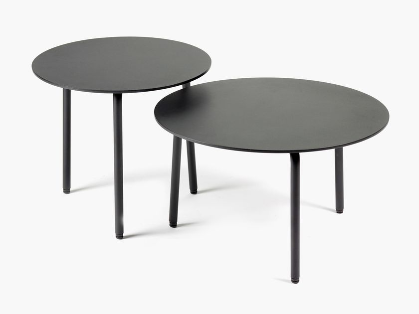 SIDETABLE ROUND AUGUST Garden side table By Serax