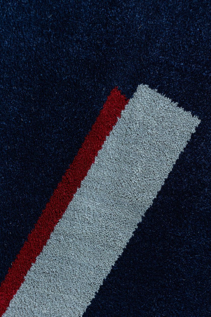 BD2 Rectangular patterned polypropylene rug By Shishka Project