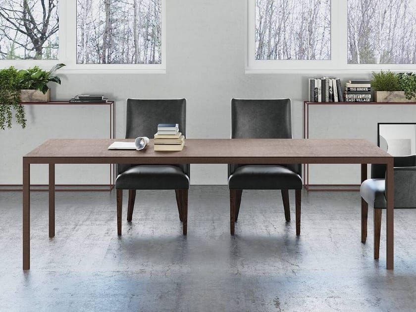 LINEA Rectangular steel table By Siderio
