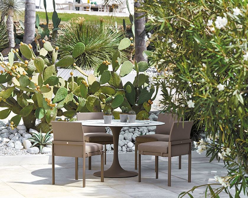 KOROL Table By Sifas
