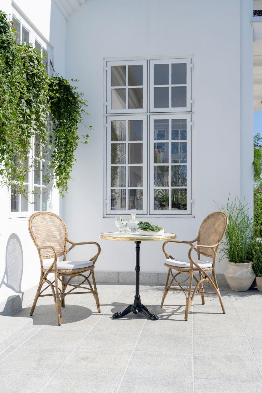 LYON Table By Sika Design