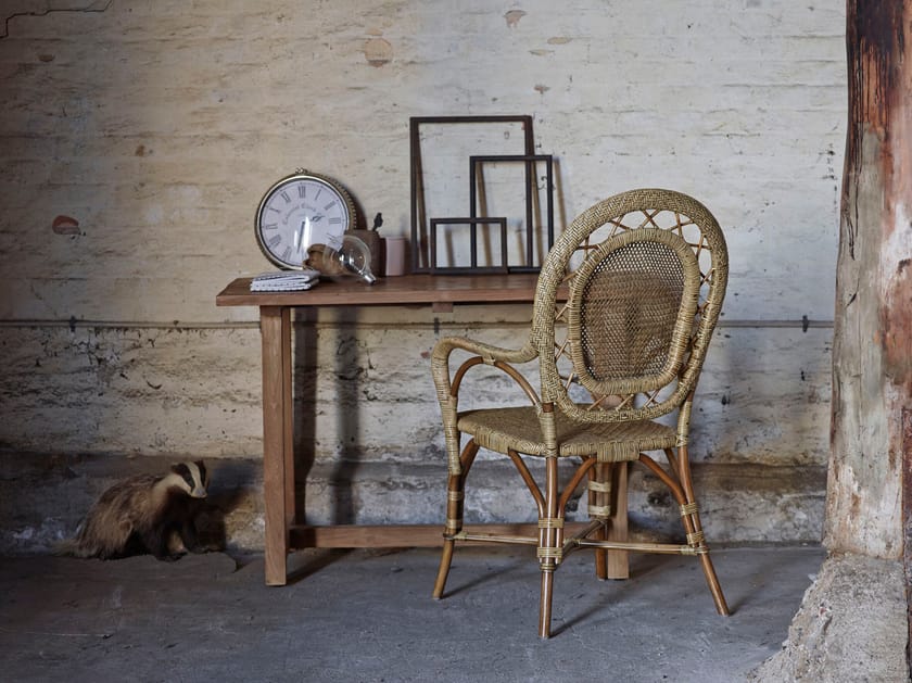 ROMANTICA Rattan chair with armrests By Sika Design