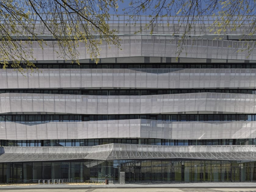 Expanded metal Stretched mesh for facade finish FAÇADE By METAL DEPLOYE