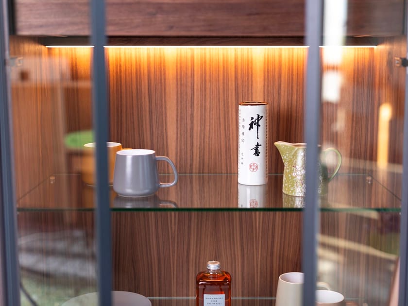 FINN Vitrin Highboard By Sixay furniture