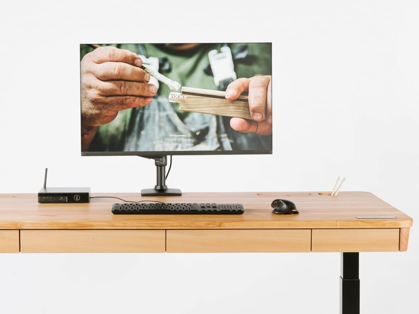 UPP! Height Adjustable Desk Writing desk By Sixay furniture