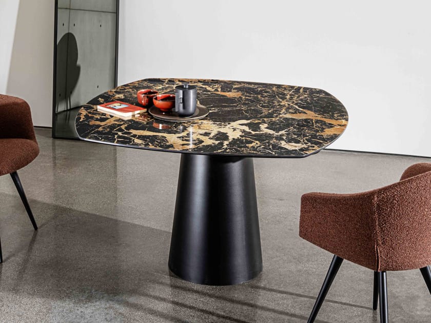 TOTEM EXTENSIBLE Table By Sovet italia