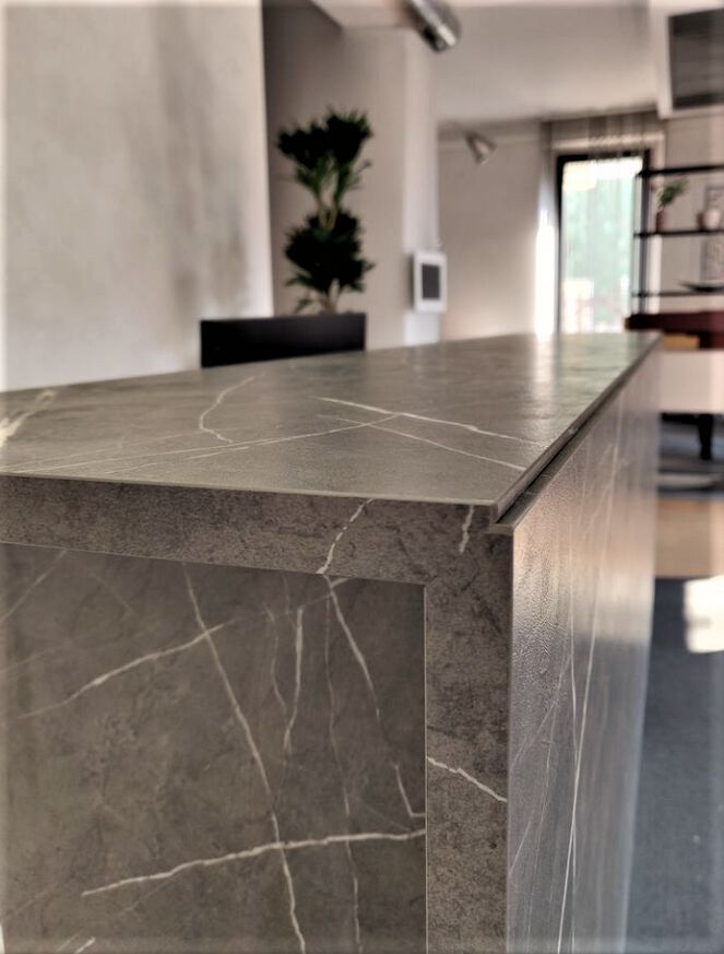 ERA Reception desk By Stefani