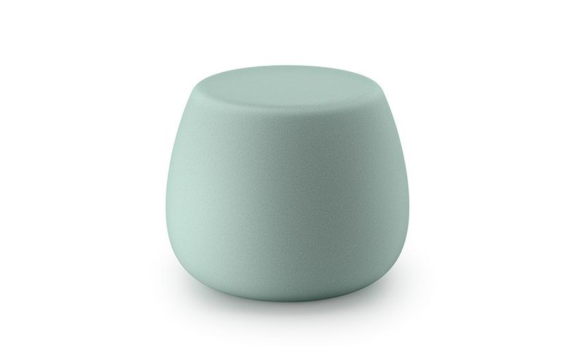 BOOM Low polyethylene stool By Plust | design Marco Gregori