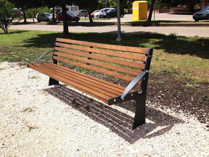 CENTER Bench By Studio Città