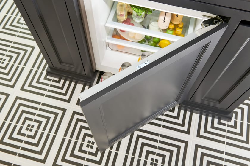 ICBDEU2450R Frigorifero sottopiano in acciaio inox By Sub-Zero