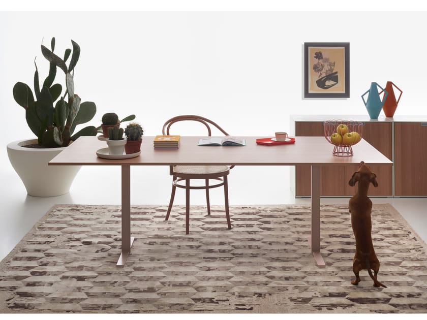 T-LEG Wooden office desk / meeting table By Manerba | design Progetto ...