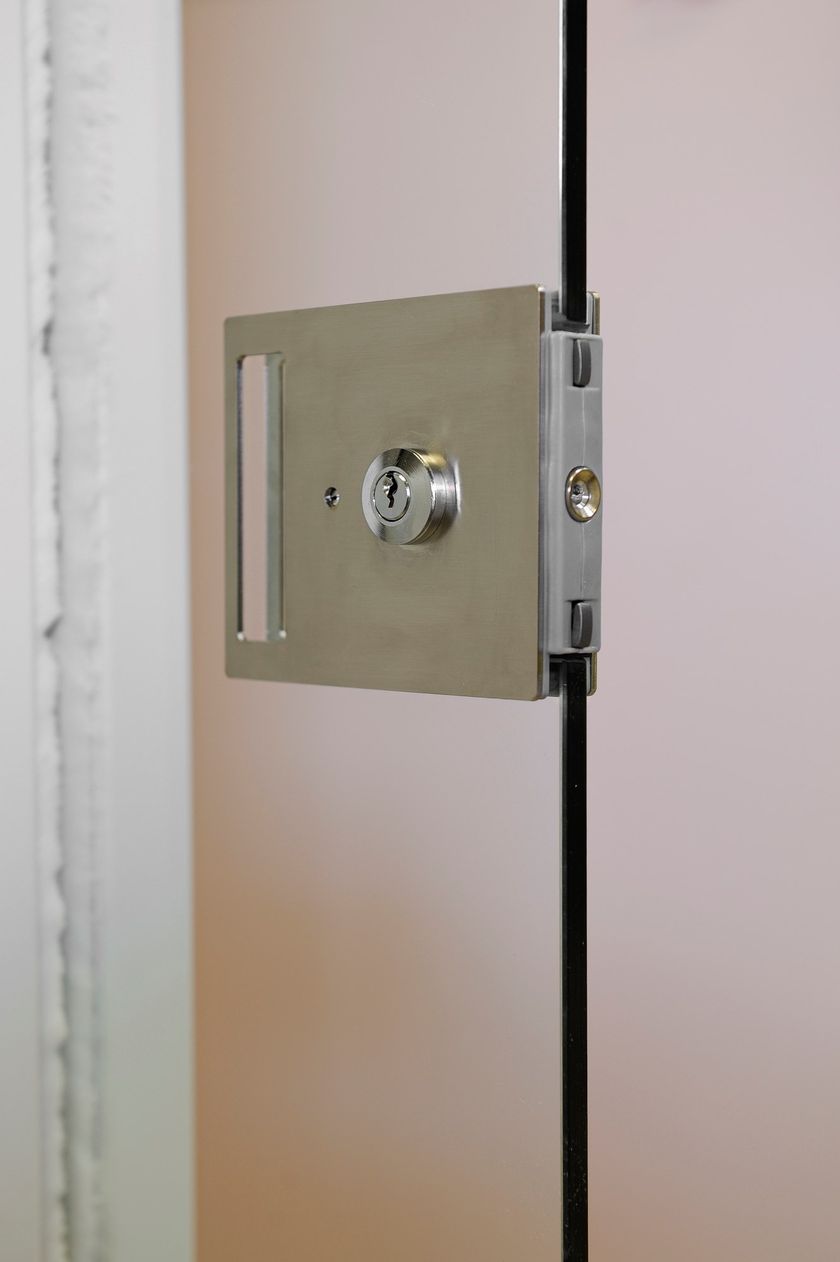 Glass door lock T-LOCK PRO By GFS ITALIAN INNOVATIVE GLASS FIXING