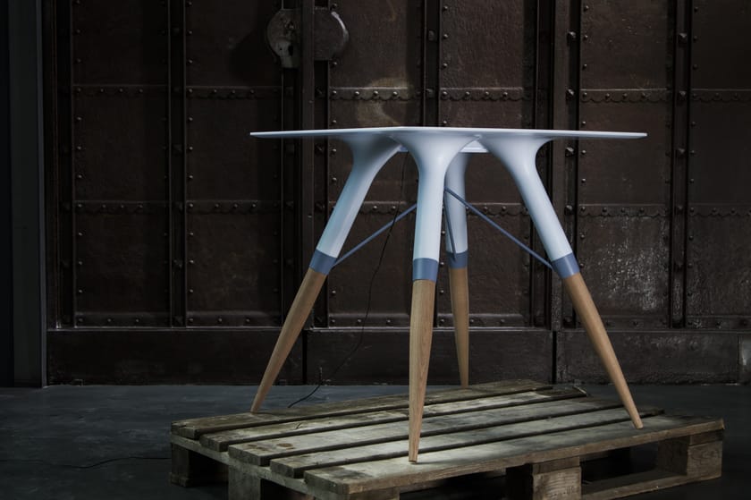 Square Corian® table T / MEDIUM Table T® Collection By dsignedby design ...