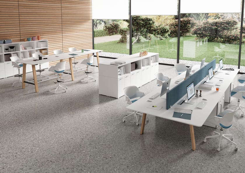 TAKE OFF EVOLUTION COUNTRY | Office desk By Bralco