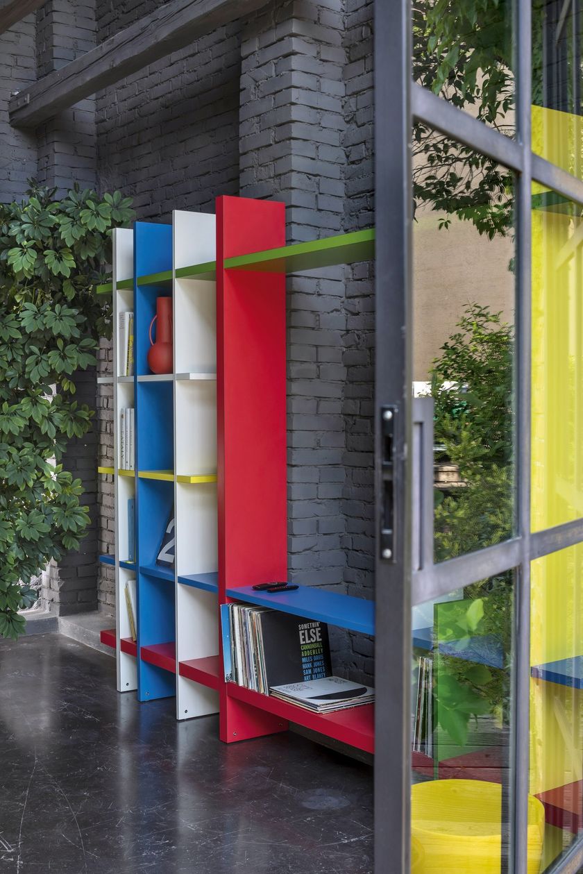 Offenes Regalsystem aus Laminat TAKEBOOK By De Rosso