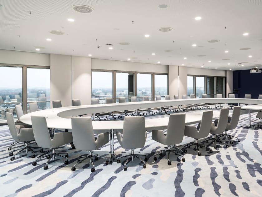 TALK | Oval meeting table By RENZ design Jehs+Laub