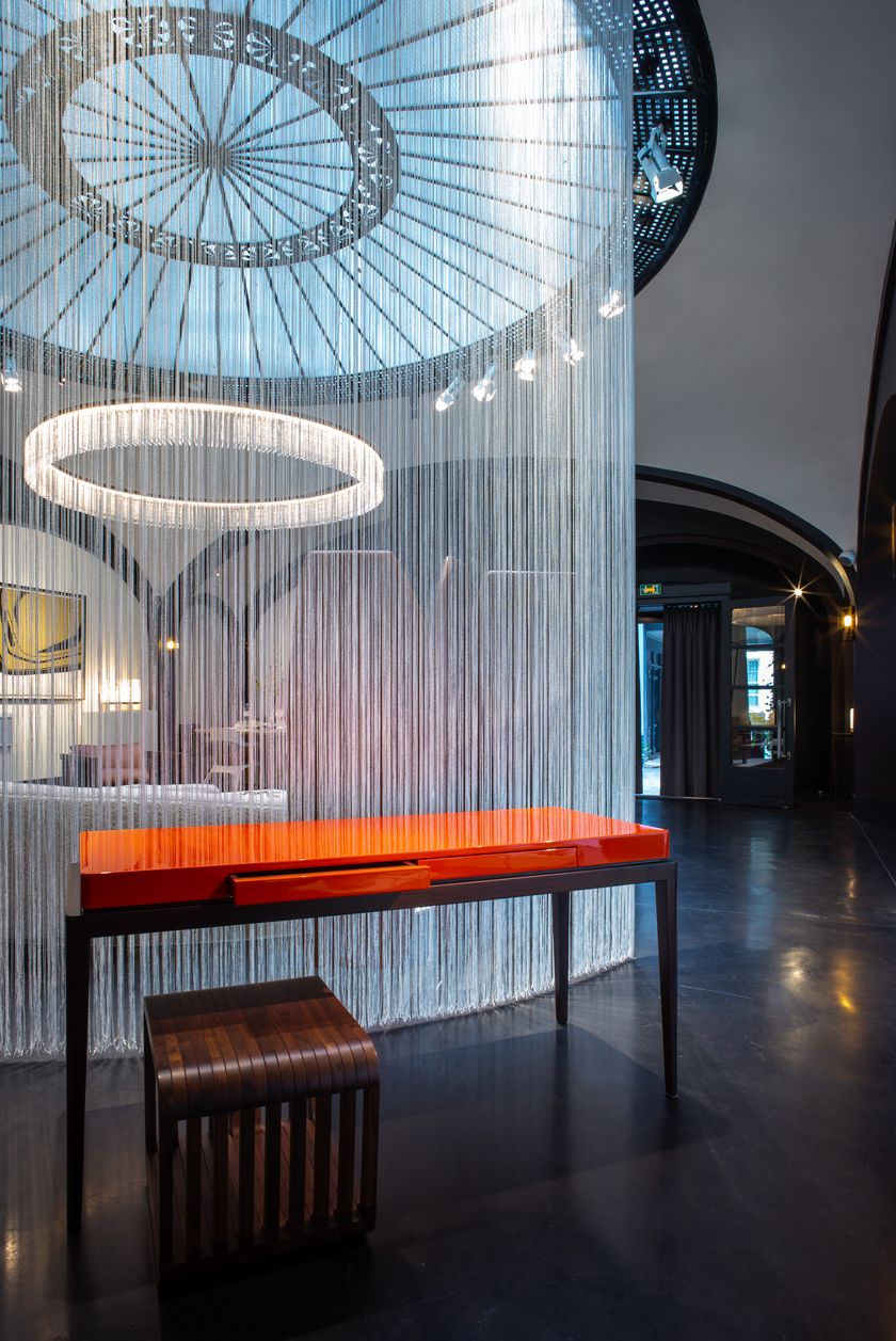 TARA | Writing desk By REDA AMALOU DESIGN design Reda Amalou