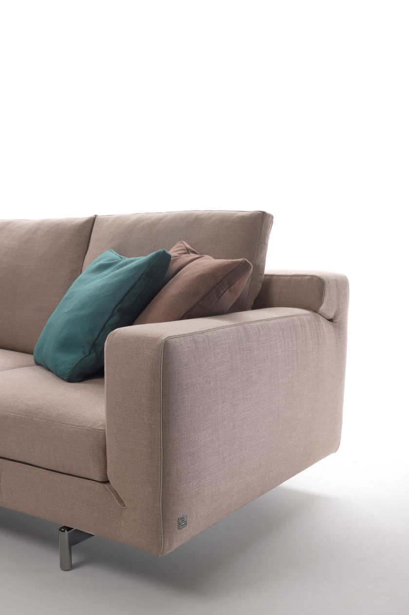 TAYLOR | Divano By Busnelli design Toan Nguyen