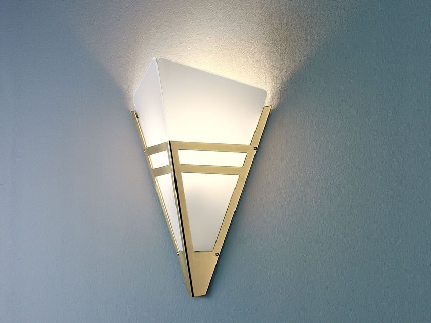 WAD 36 Wall lamp By TECNOLUMEN®