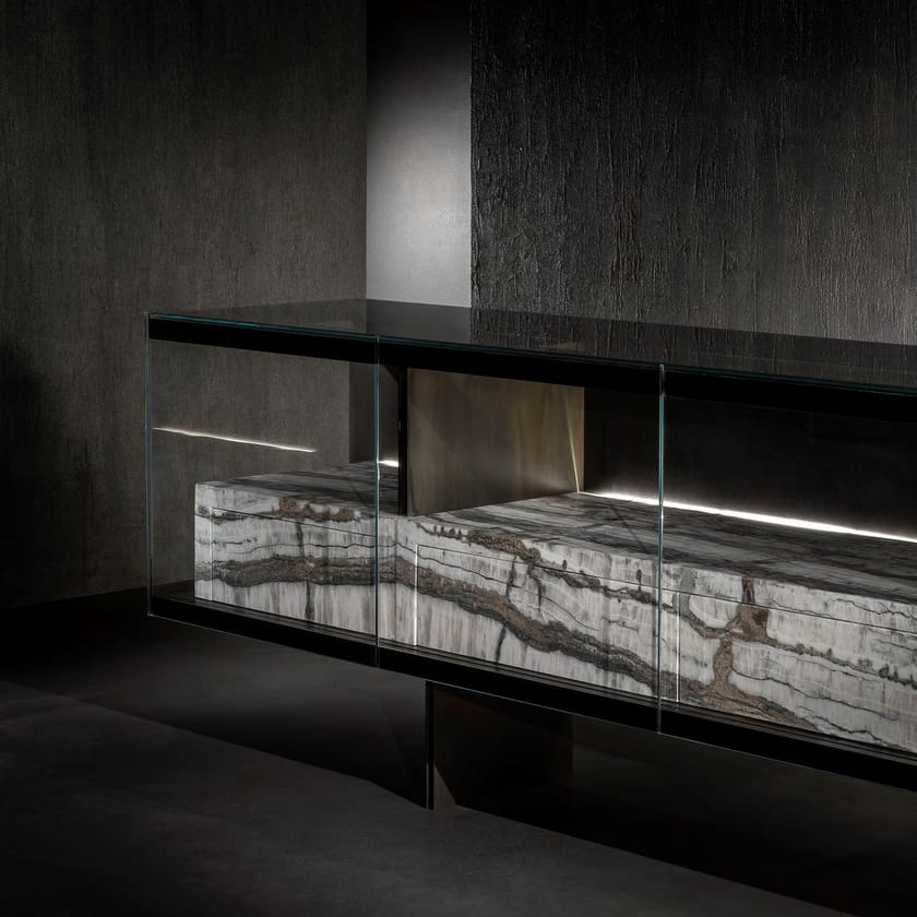 Sideboard aus Glas mit integrierter Beleuchtung TEKE By Henge Design ...