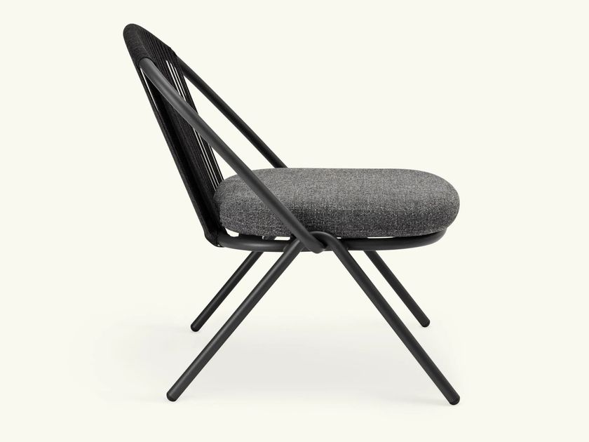 FUNE Easy chair By TEPORIA