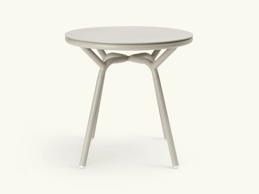 FUNE Coffee table By TEPORIA