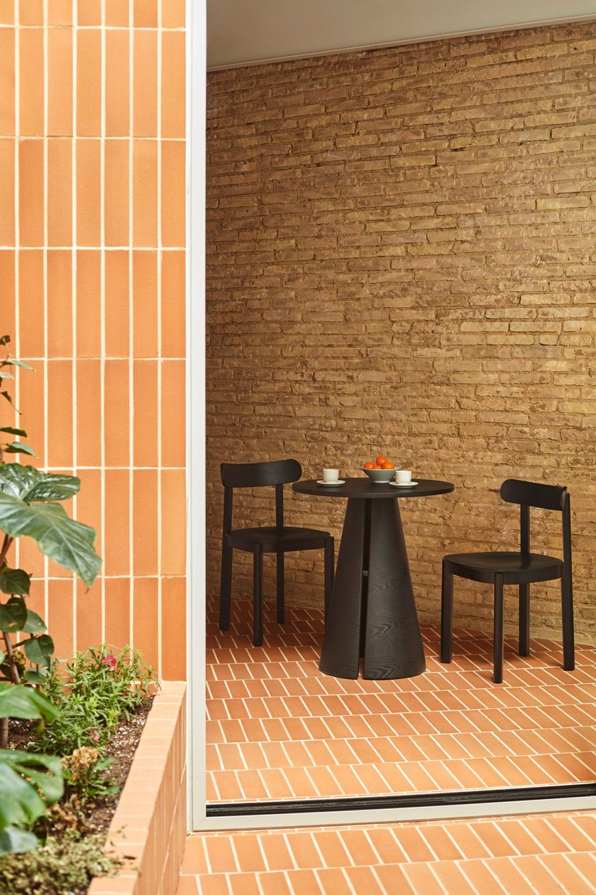 CEP Round wooden coffee table By TEULAT | design Cambres Design