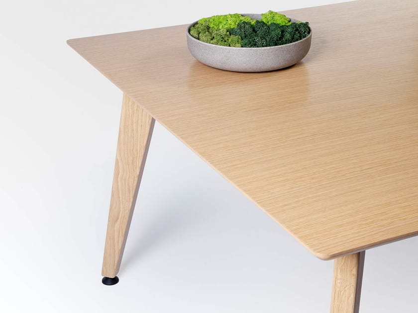 THEODORE | Meeting table Solid wood meeting table with cable management ...