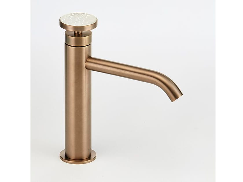 THG Paris: Bathroom taps and bathroom accessories | Archiproducts