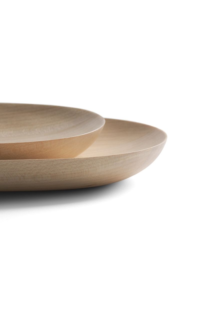 THIN OVAL Oval tray in sycamore By Ethnicraft